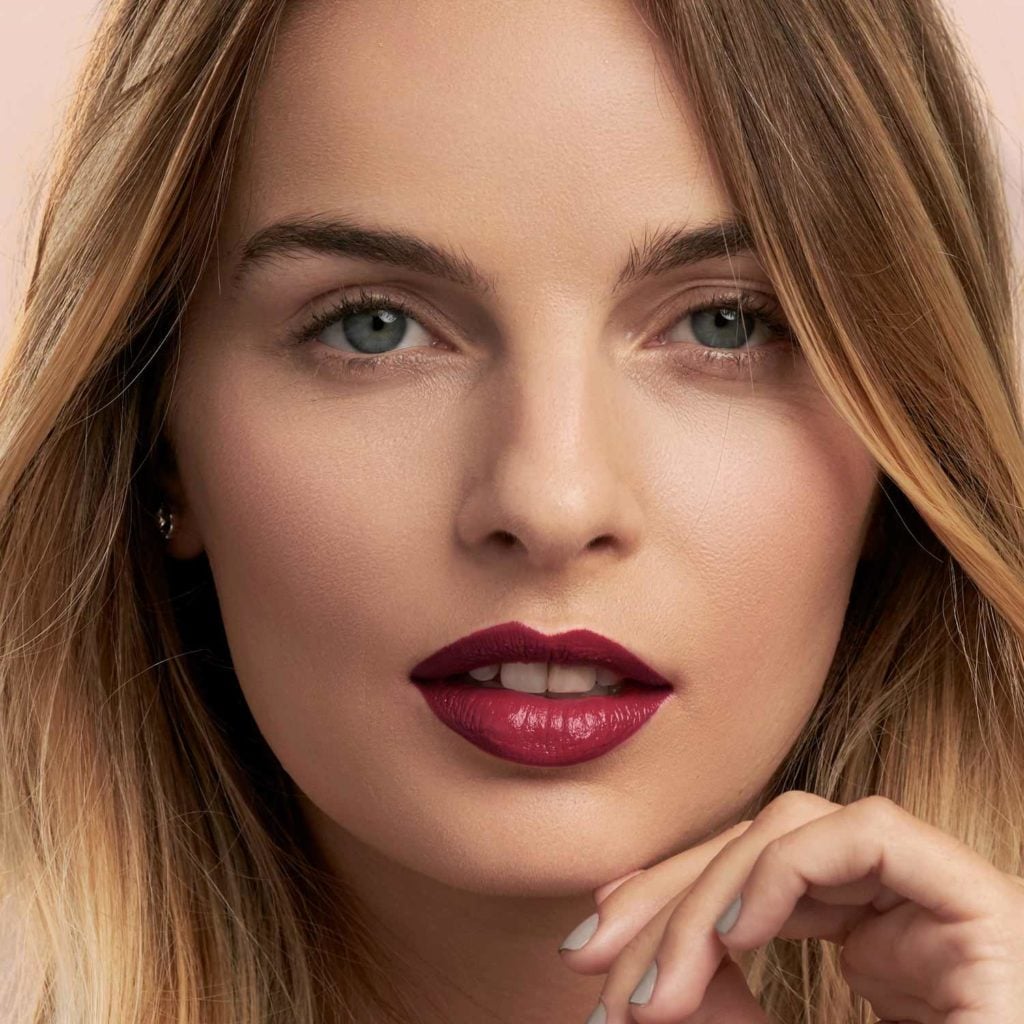 Hydra-Lip Labial Color Intenso West Malva – Aromas Colombia