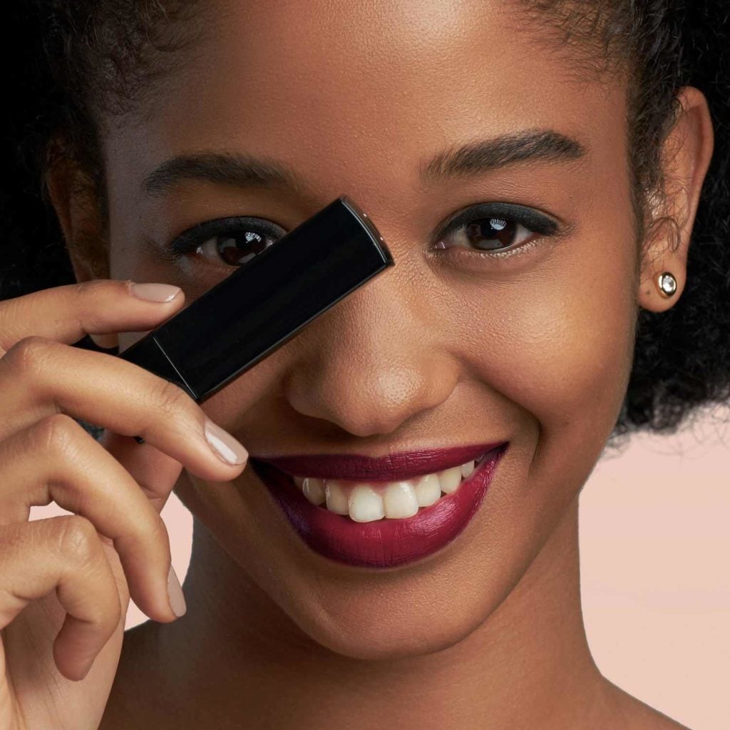 Hydra-Lip Labial Color Intenso West Malva – Aromas Colombia